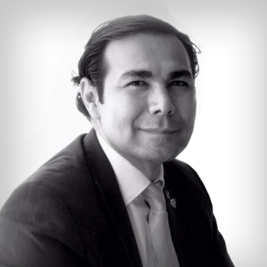 Edgar Arroyo - YouTube