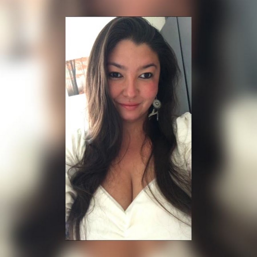 Fernanda Mori - YouTube