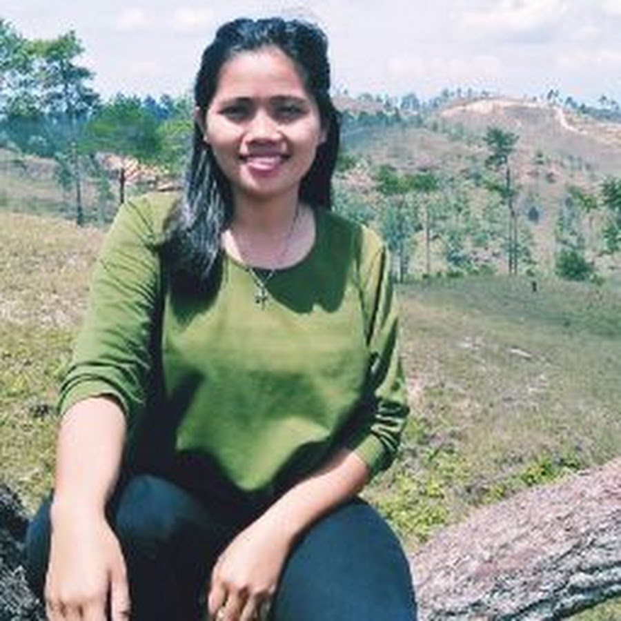 Resthy Da'pe pasoloran - YouTube