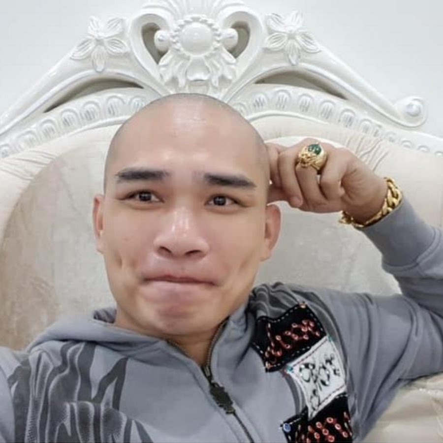 Ngũ Long Bang Studio - YouTube