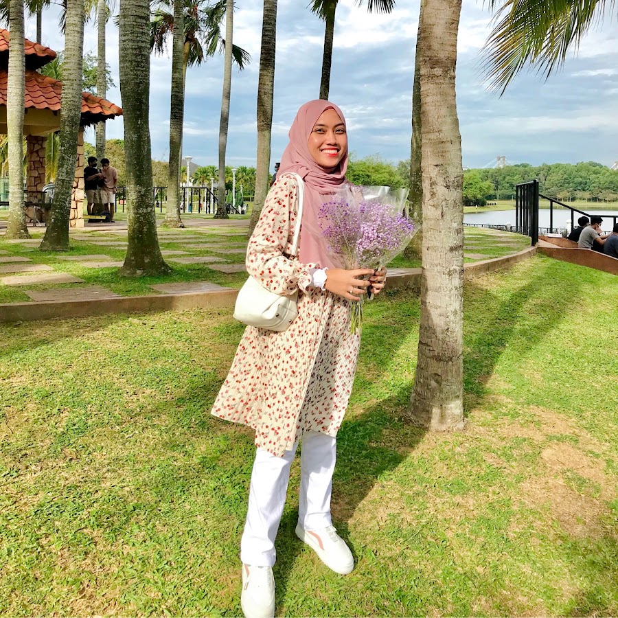 AIdro_mJIGBTh8SCh5EJ0Ex31JZ-mLtiWU5OSODqvWEgon5p3qE=s900-c-k-c0x00ffffff-no-rj