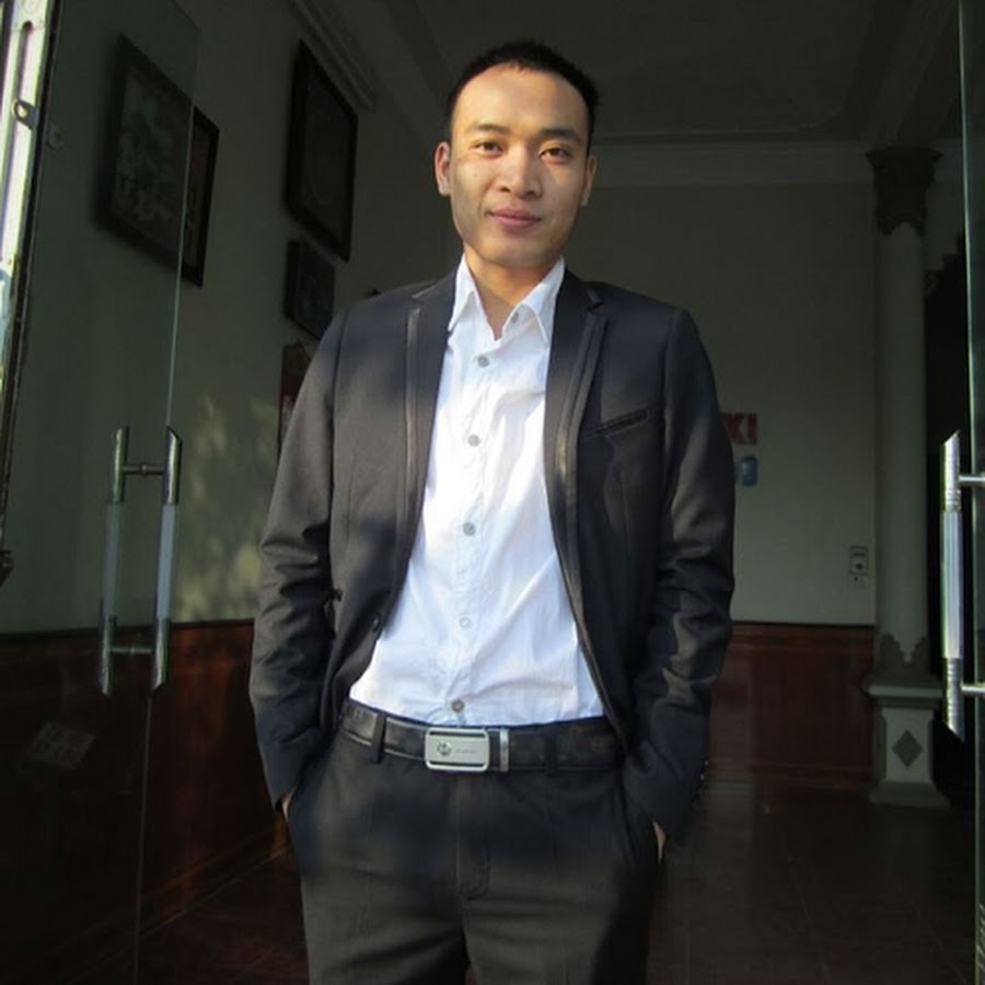 TRAN MANH HUNG OFFICIAL - YouTube