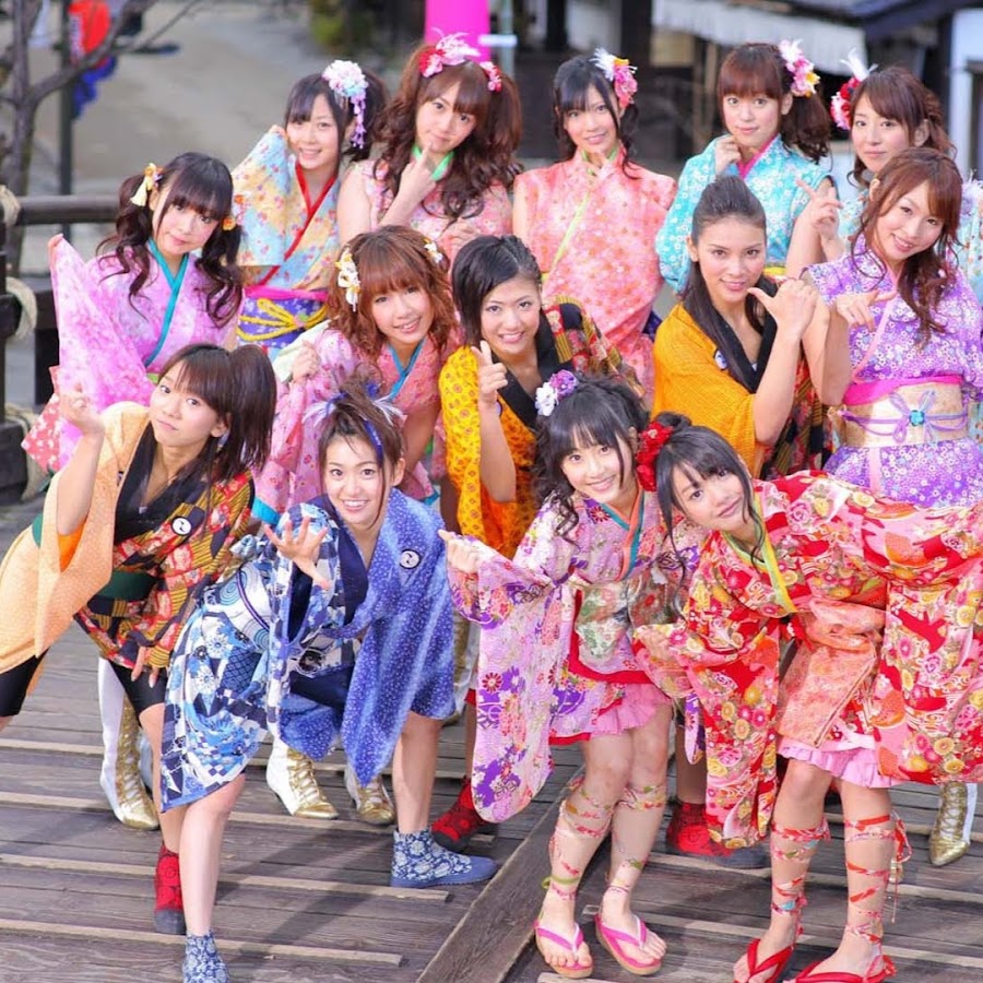 Japan_AKB48 - YouTube
