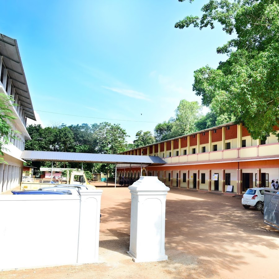 KAMUPSchool Karikode - YouTube