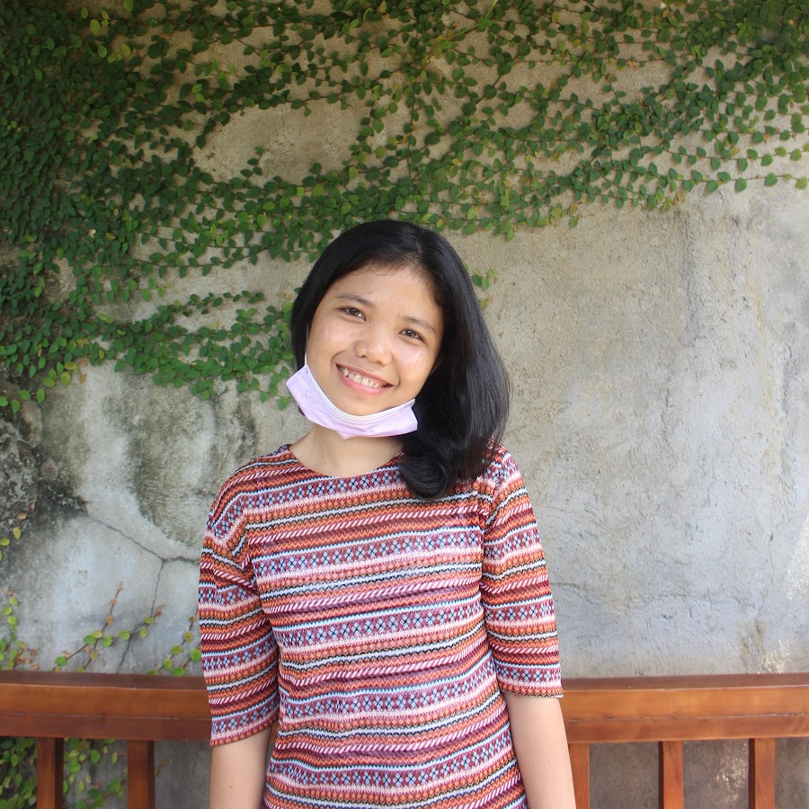 Nelly Yusnita - YouTube