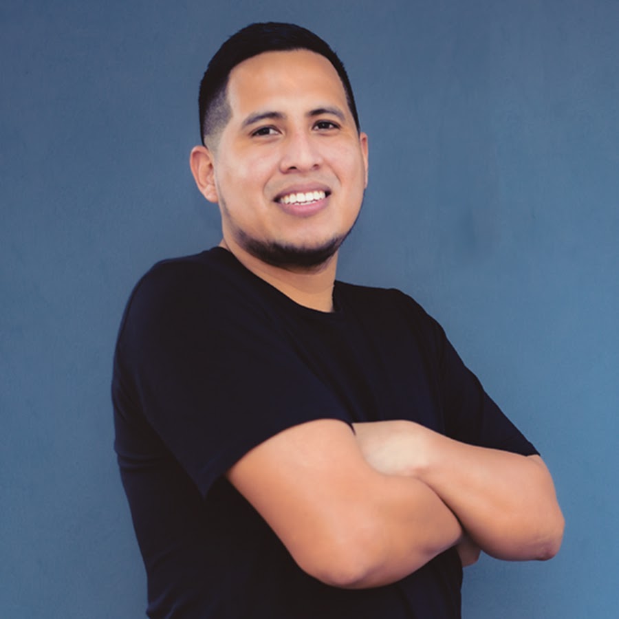 Daniel Vivas - YouTube