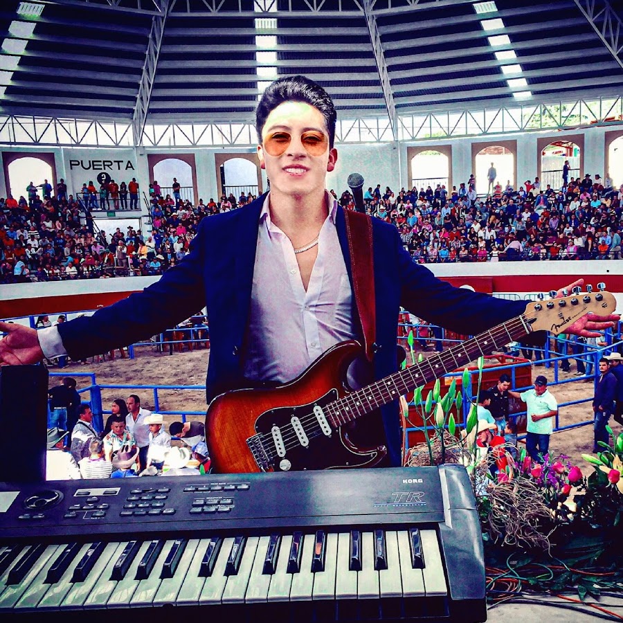 Fred Mendoza Oficial - YouTube