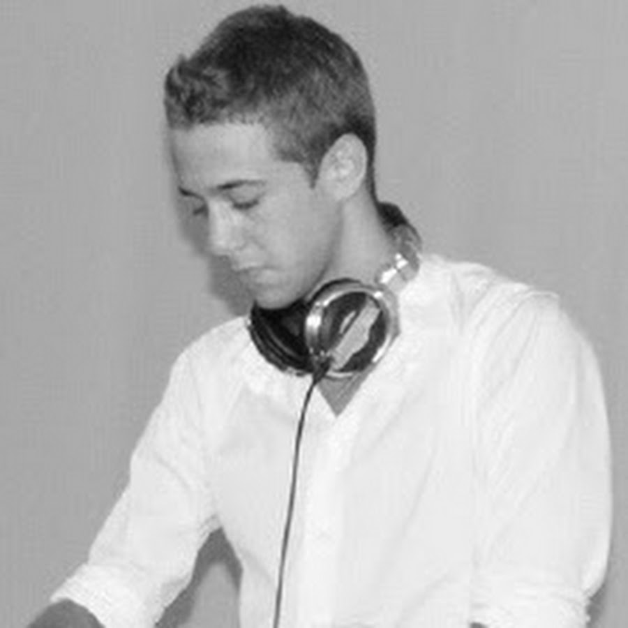 Allan Valente - YouTube