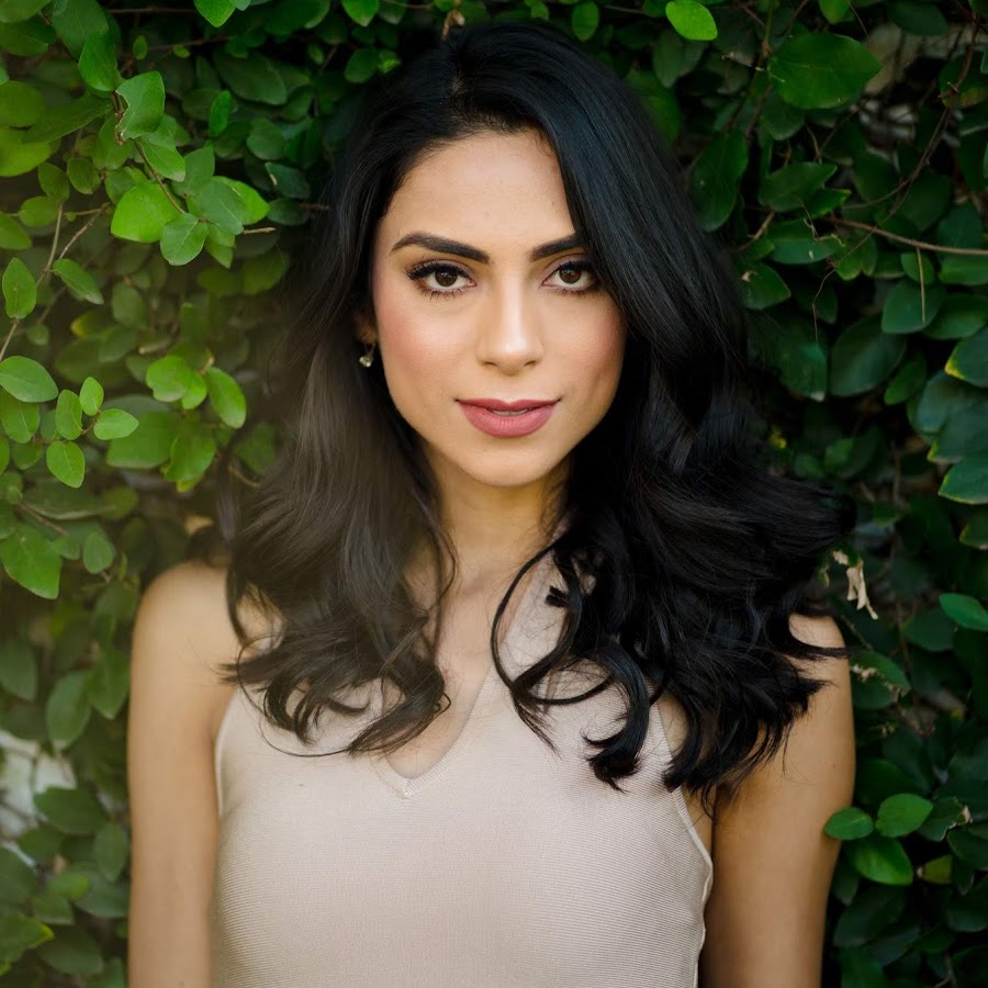 Kenia Gomez - YouTube