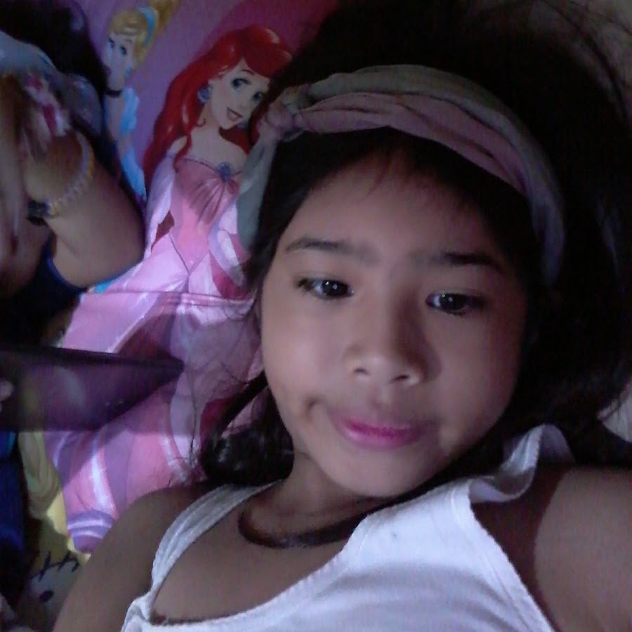 hannah vlog - YouTube