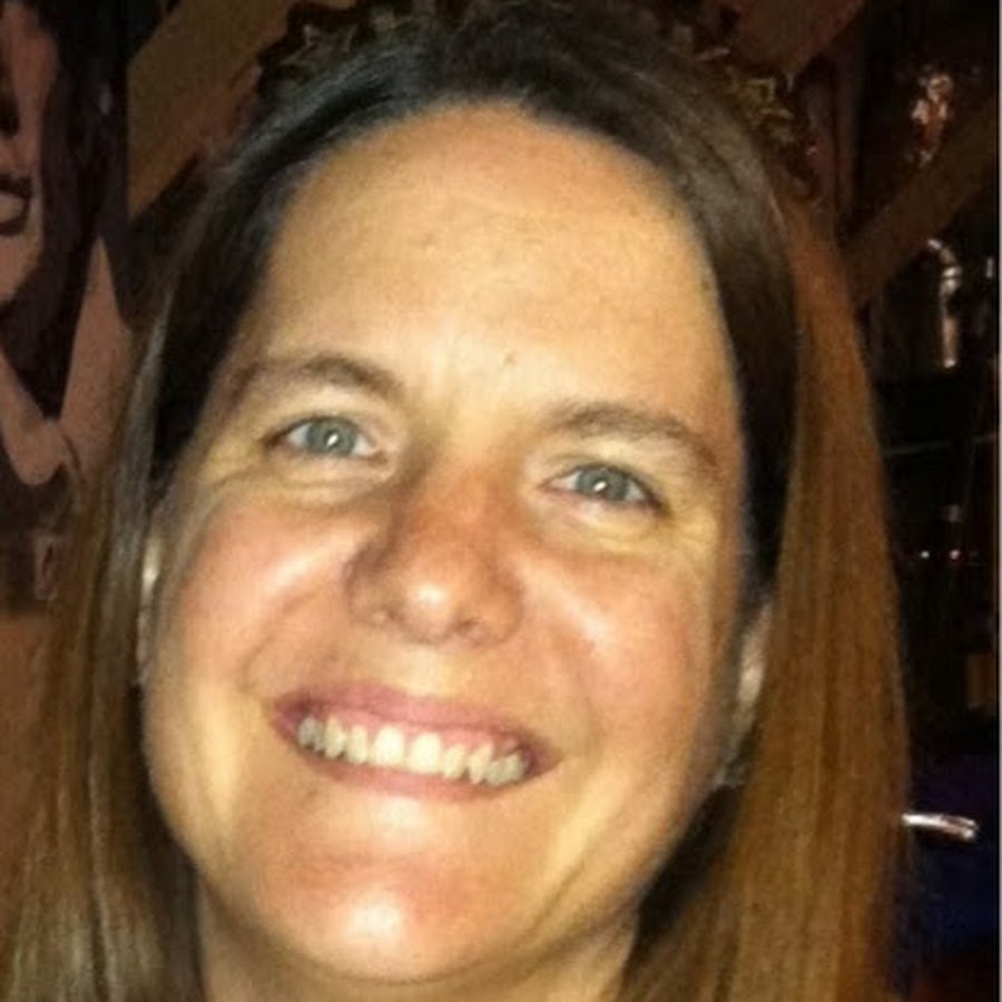 AIdro_mVDmoKBHwvfflUkp3VIxe8_flfSYhyFtm1x9eK2w=s900-c-k-c0x00ffffff-no-rj