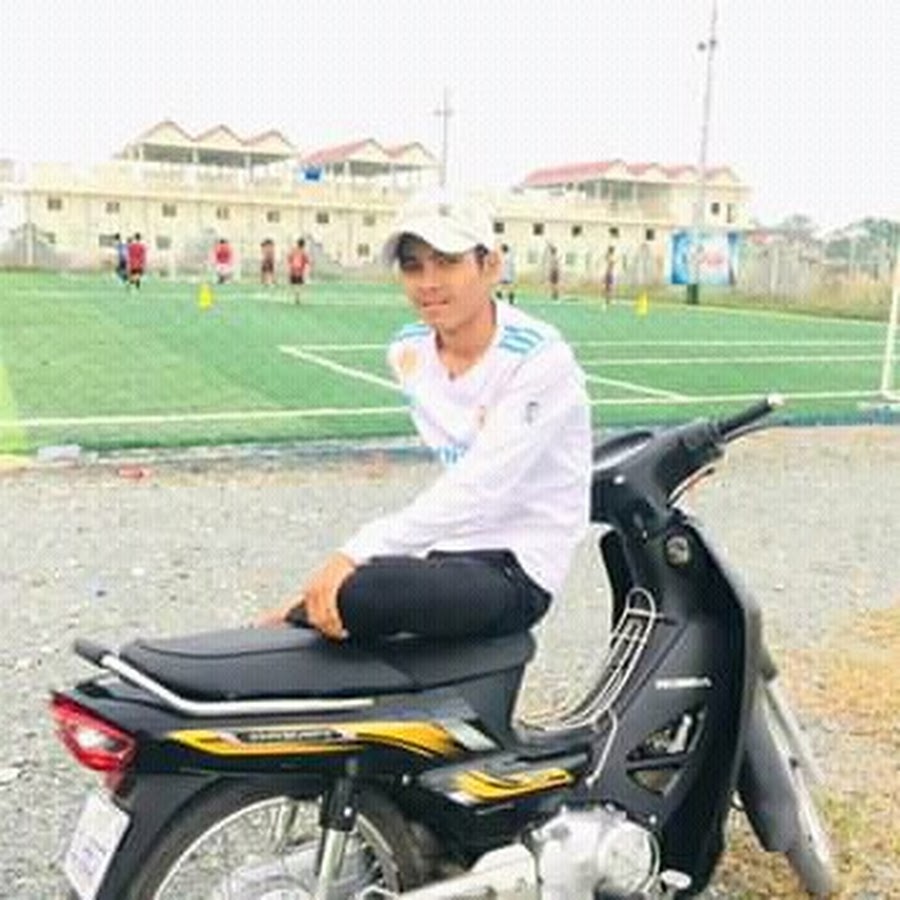 Mrr Chhun Leang [Official] - YouTube