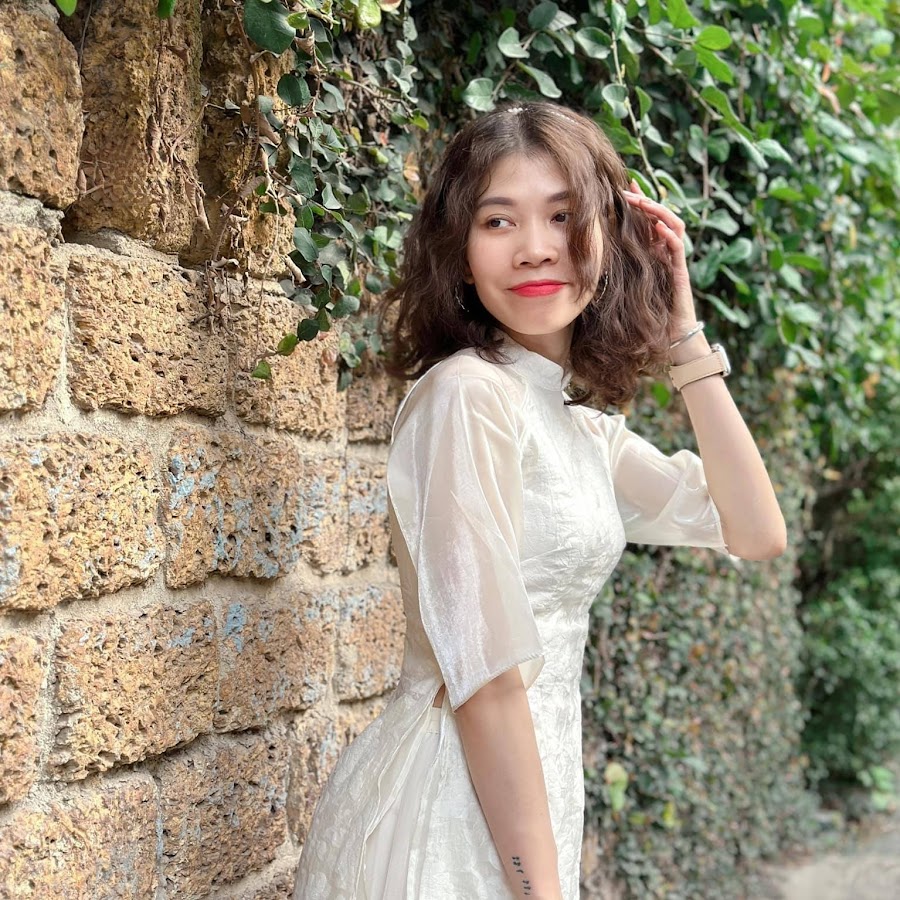 Nga Trần - YouTube