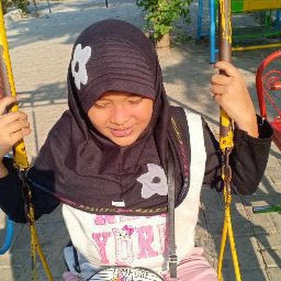 Endang Budi Utami - YouTube