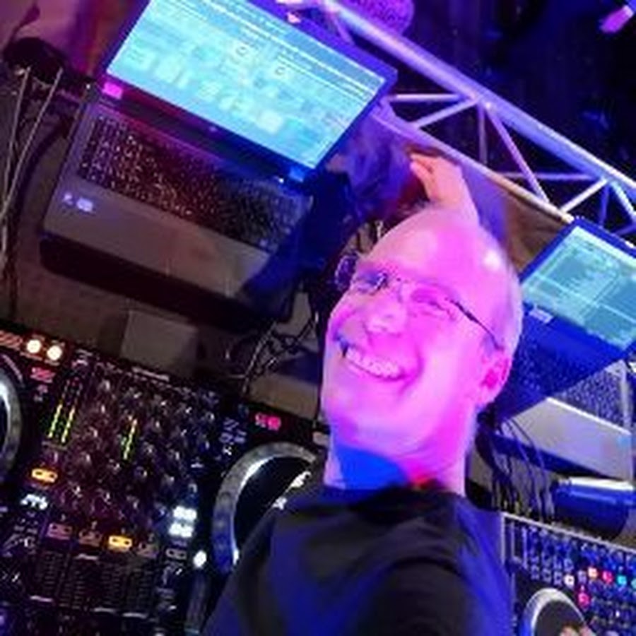 karel dikkers - YouTube