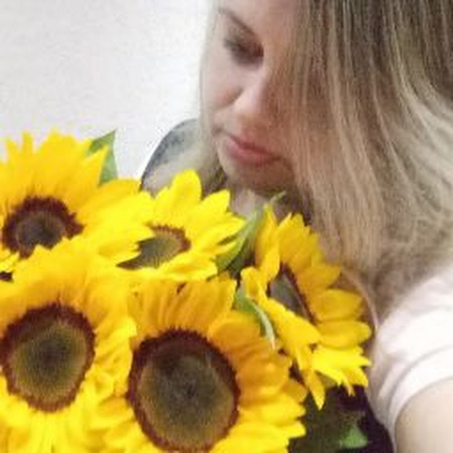 Lucia Felix - YouTube