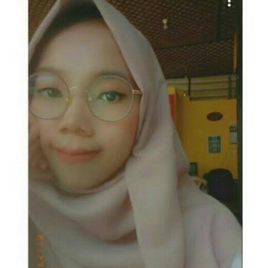 afina permata - YouTube