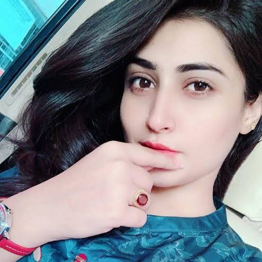 zoi hashmi official4567 - YouTube