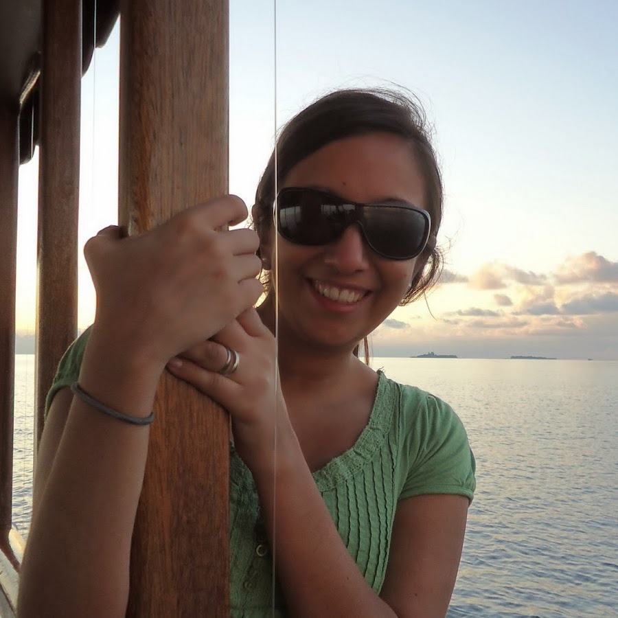 Angela Mercado - YouTube