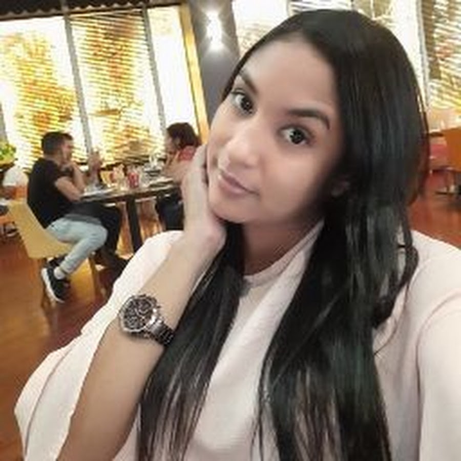 Claudia Gisela - YouTube