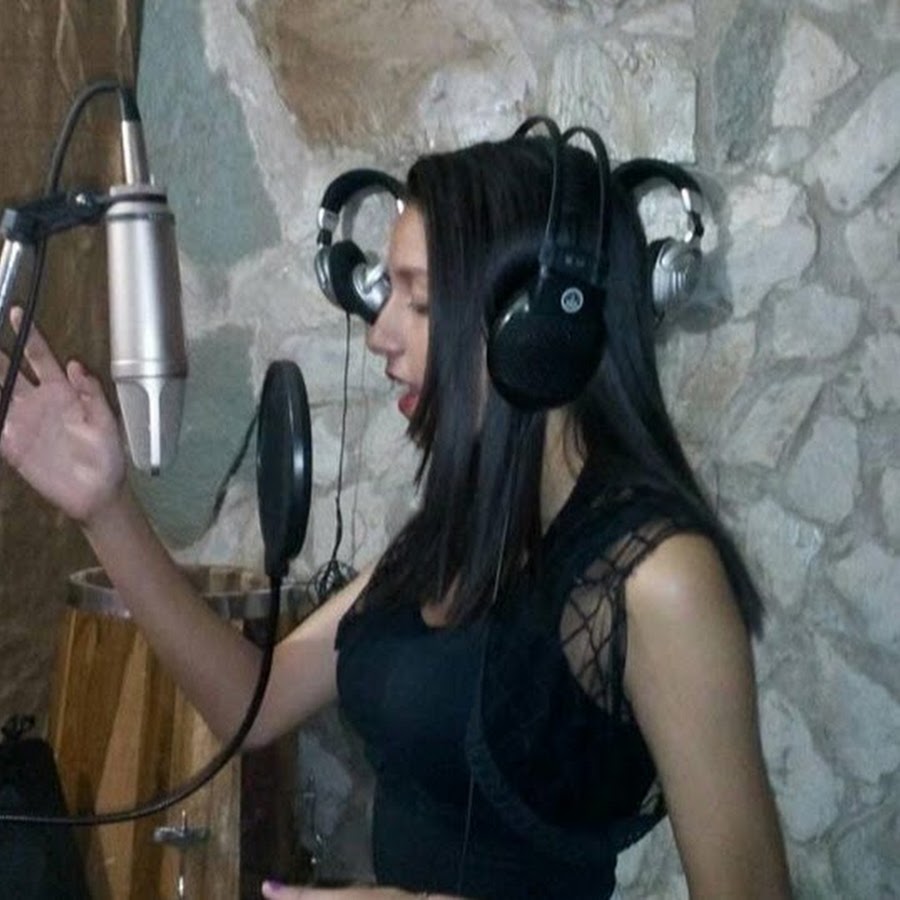 Emily Quintana - YouTube