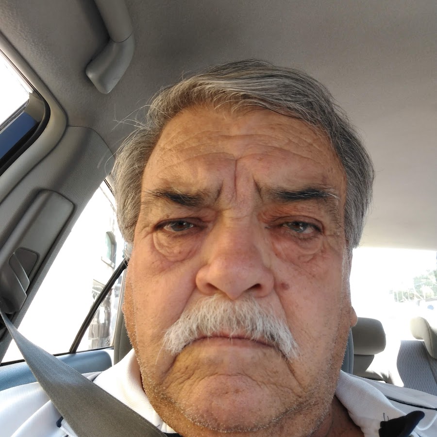 Armando Rivera - YouTube