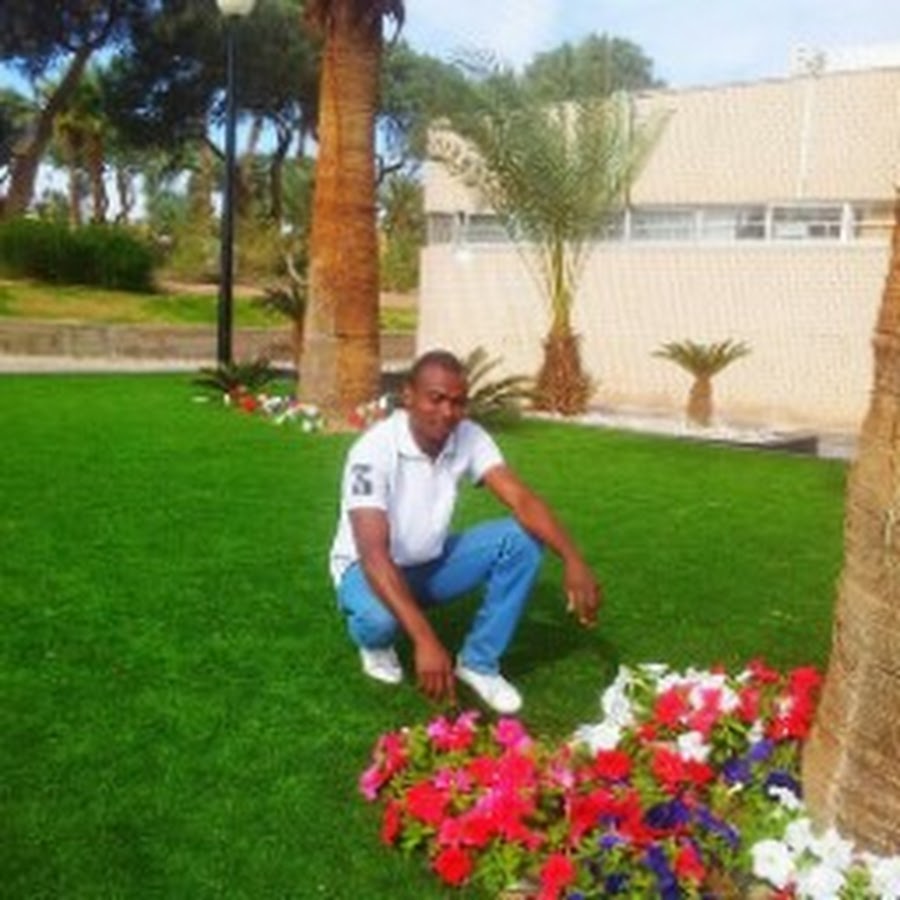 Abdelaziz Adam Youtube