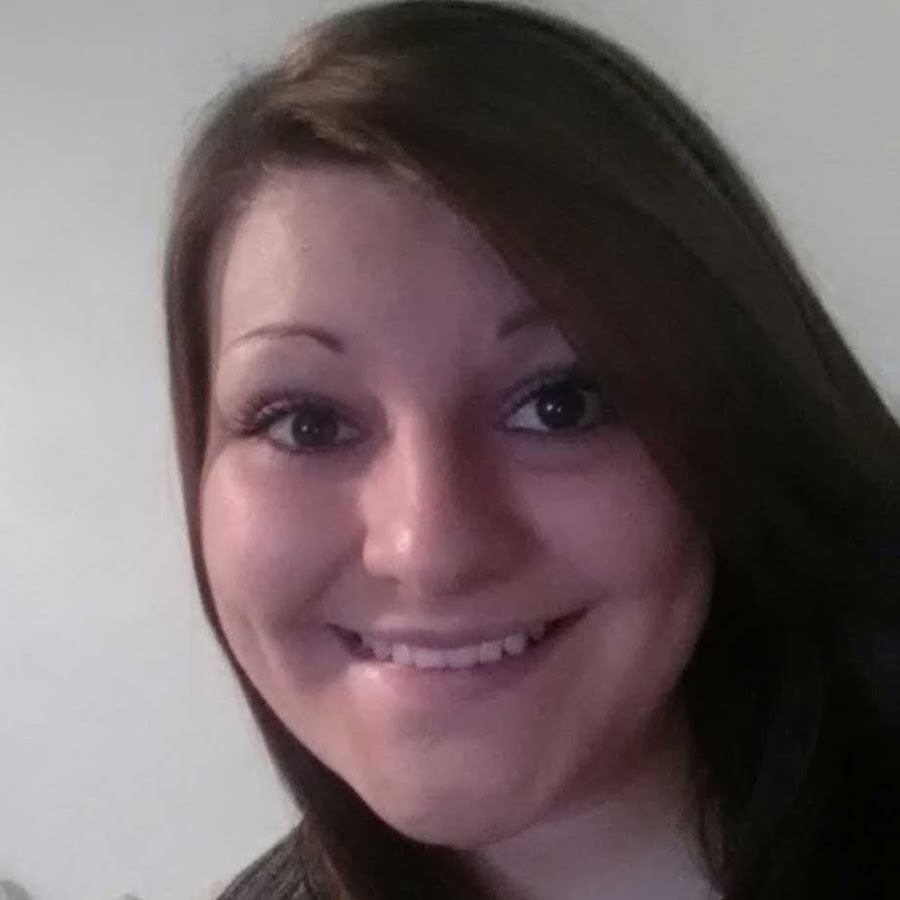 Danielle Maes - YouTube