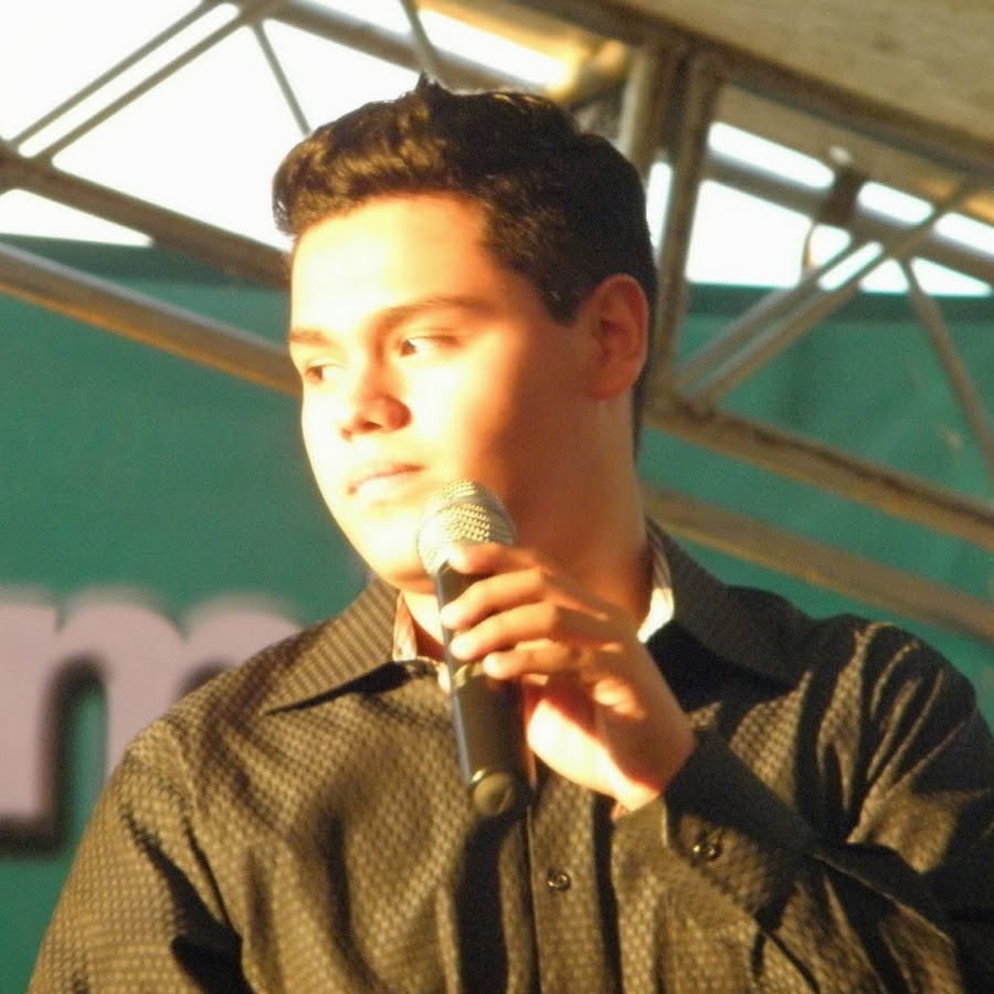 Tenor Francisco Riveros - YouTube