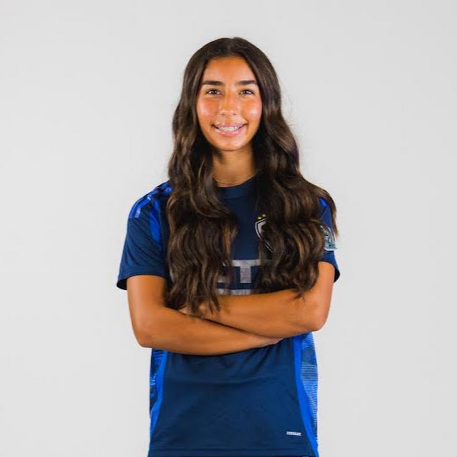 Christina Alvarez - YouTube