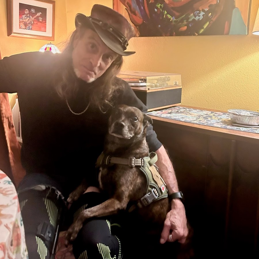 AIdro_mqCYweK99TcQK-ImVxmOSpy71EcL4hAO2koeYWiP-7sIo=s900-c-k ...