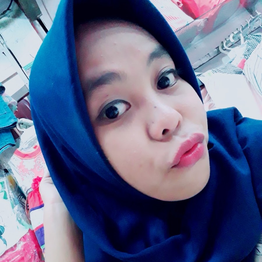 Hesti Lestari - YouTube