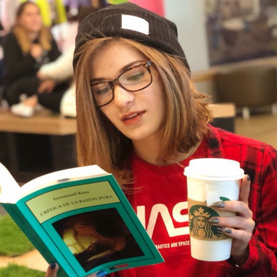 Ana Fernanda Benoit Ruíz - YouTube