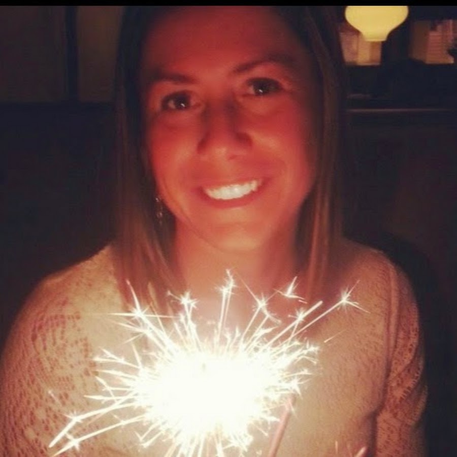 Ashley Leach - YouTube