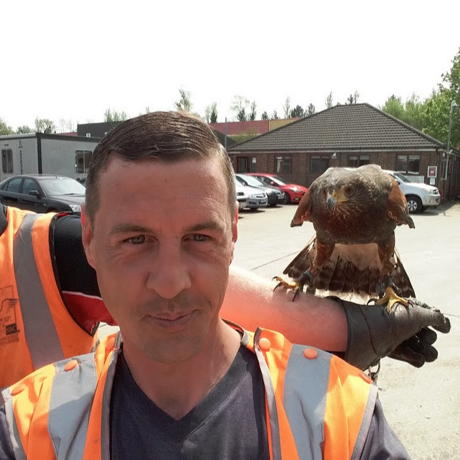 lee pullen - YouTube