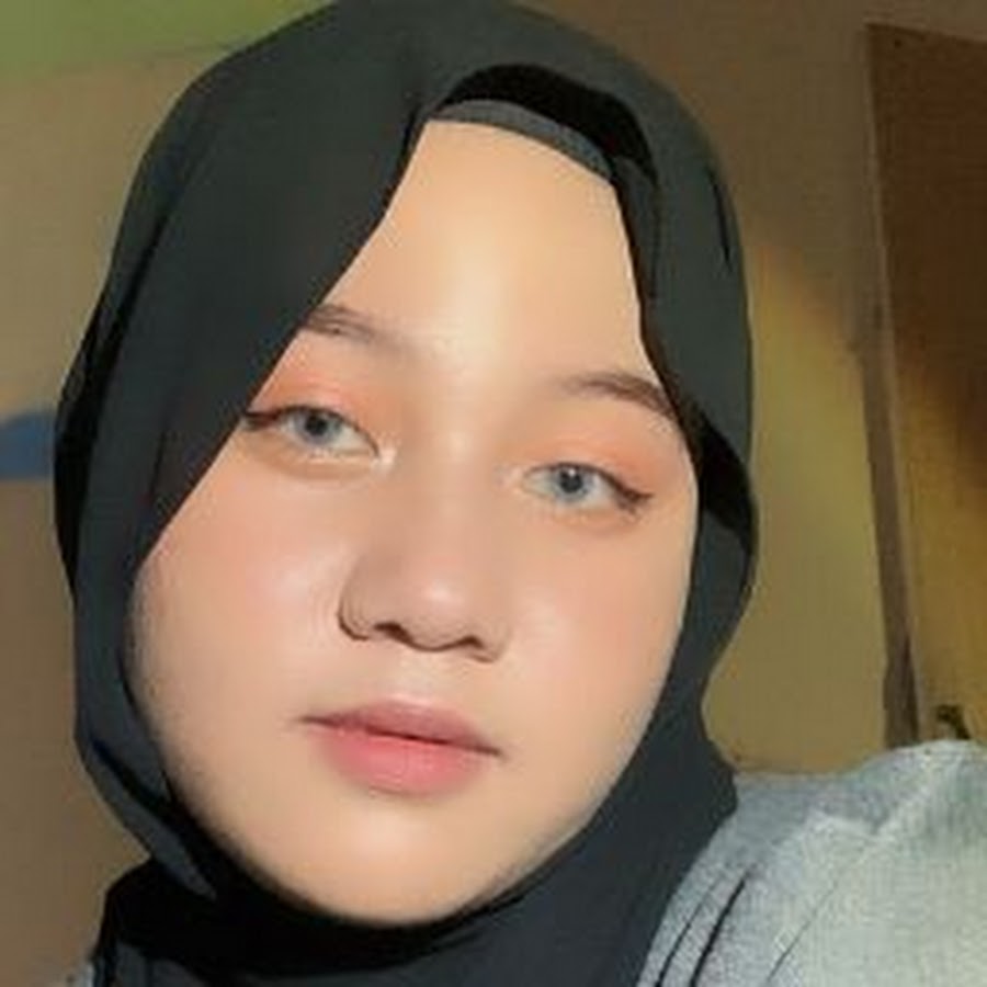 Aisyah Inayah - YouTube