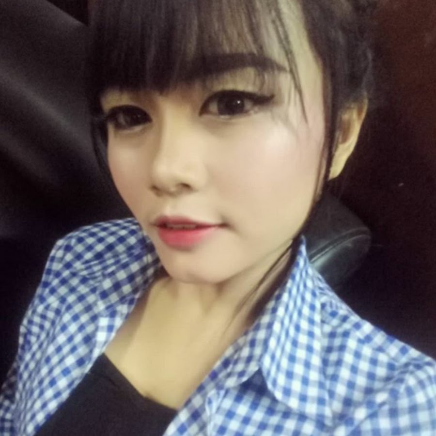 Adhe Erica official - YouTube