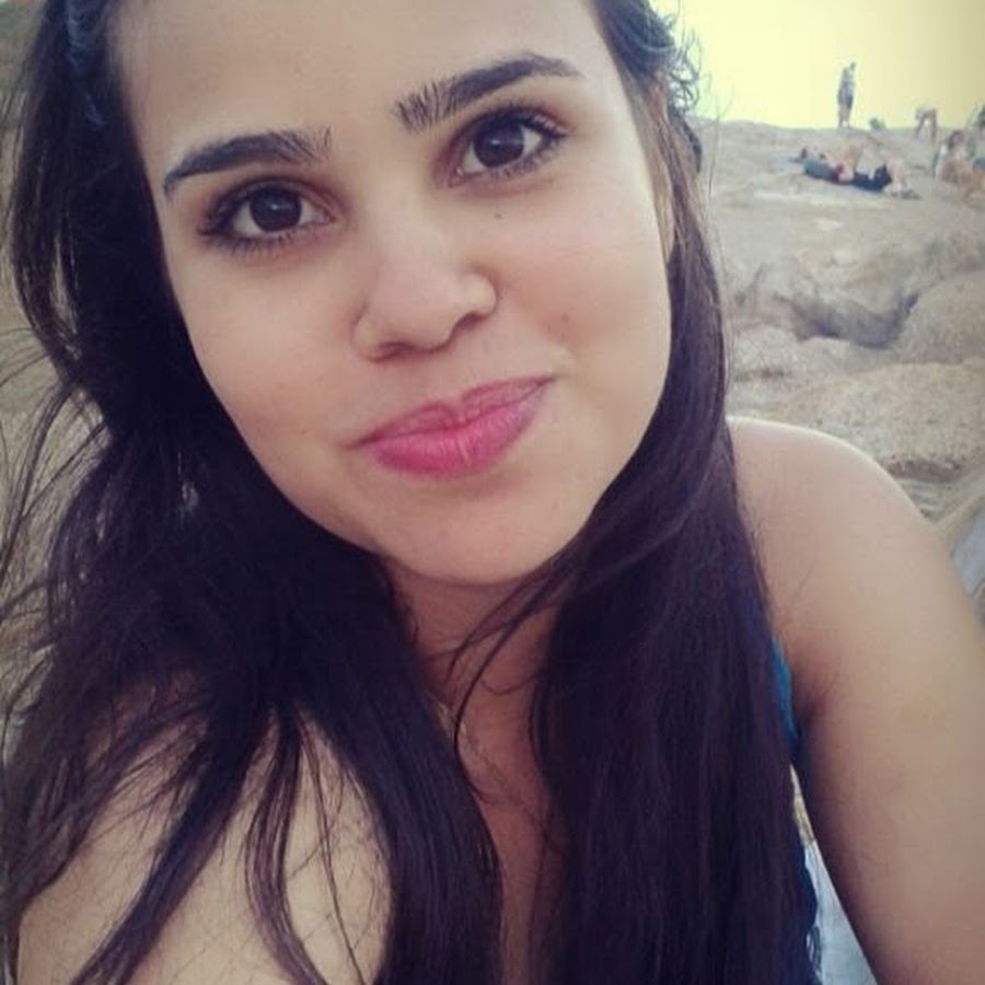 Monique da Silva Pereira - YouTube