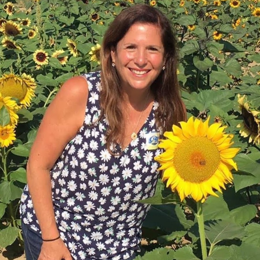 Lisa Barnett - YouTube