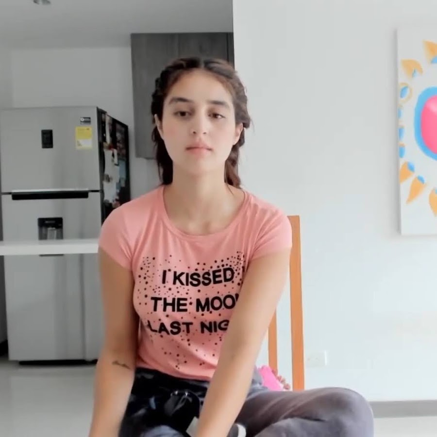 Sofia Fanss Youtube