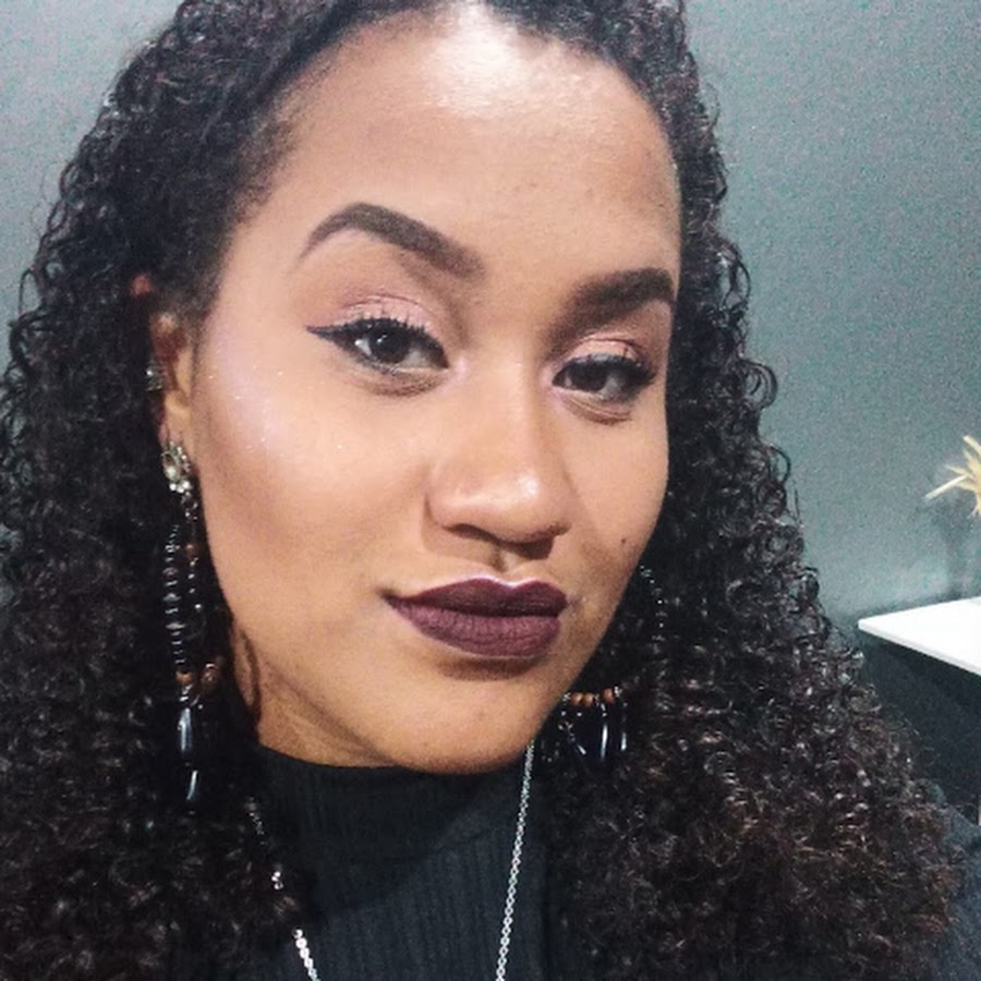 Giulia Oliveira - YouTube