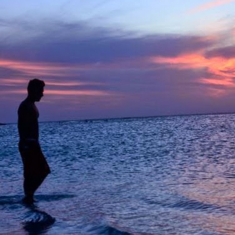 Esteban Correa - YouTube