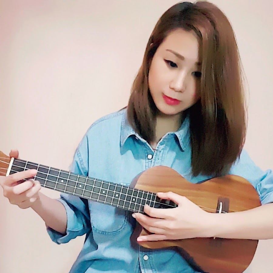 Lynn Huang - YouTube