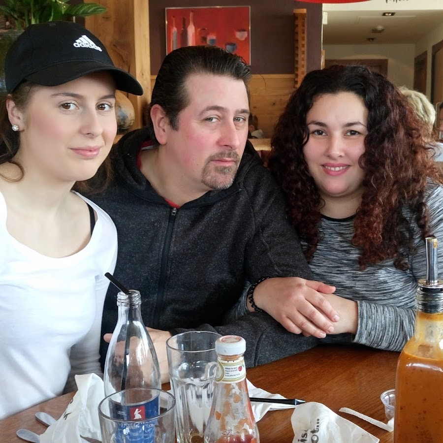 Kári Jarl - YouTube