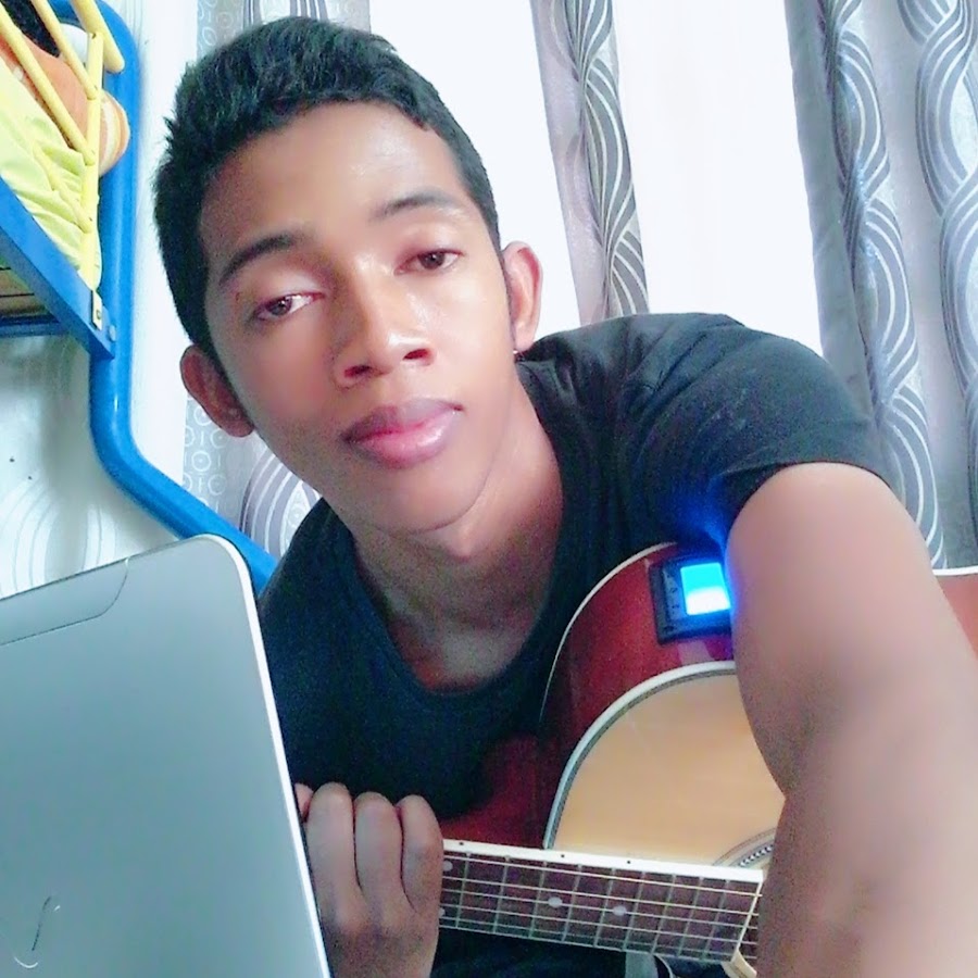 lahatra Fitiavana Fitahiana - YouTube