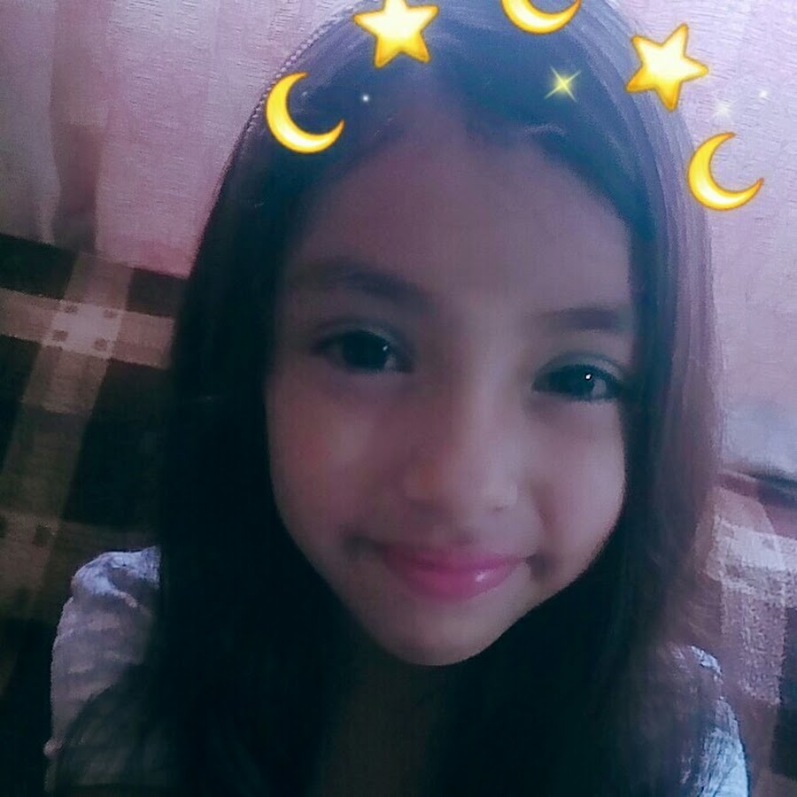 mishell garcia - YouTube