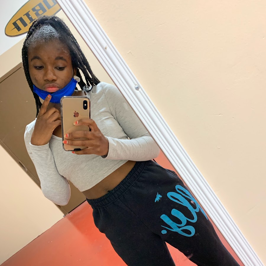 Savannah Davis - YouTube