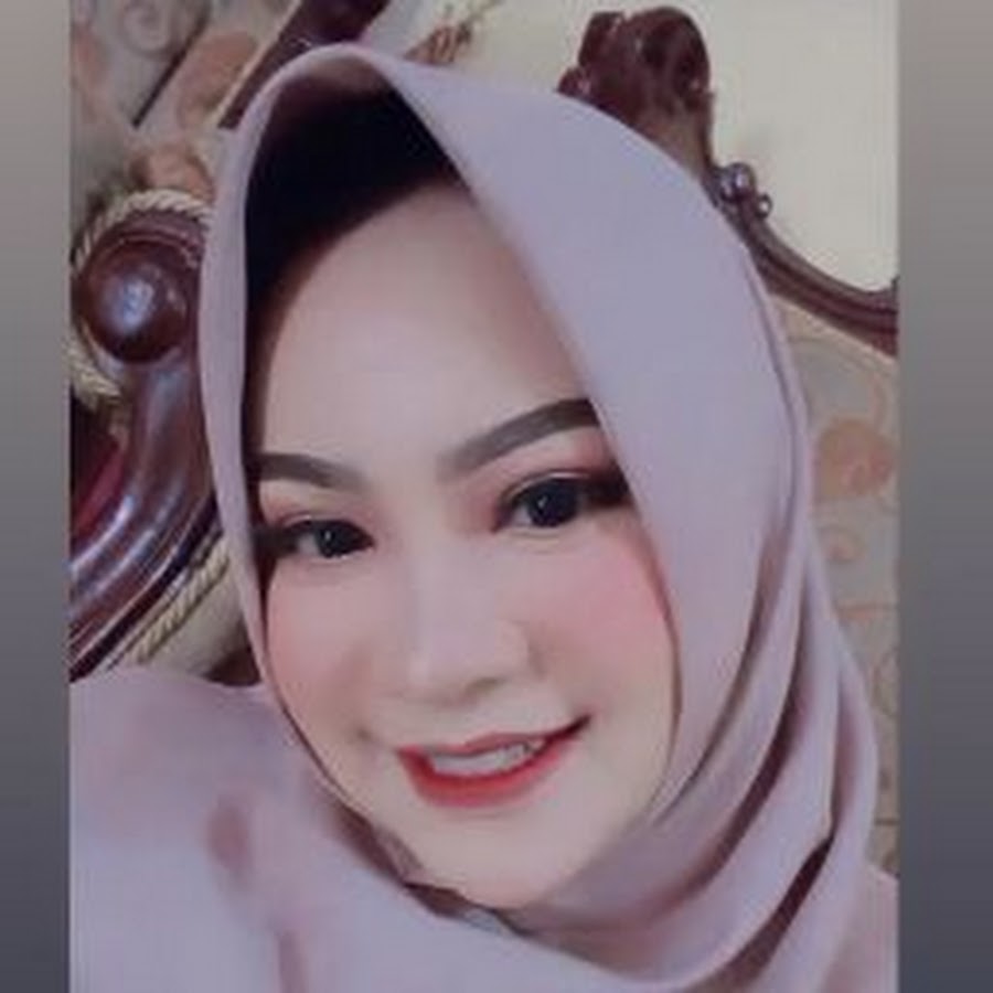 Mutia Ulfa - YouTube