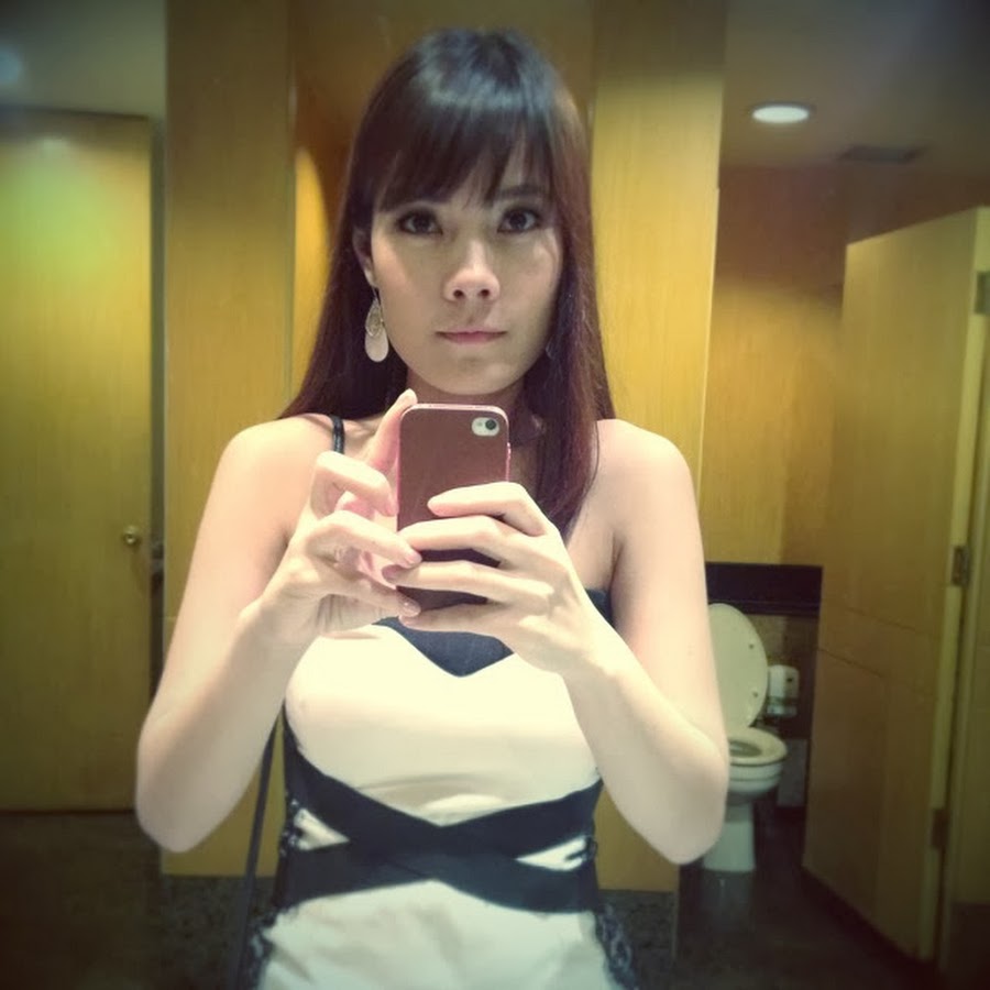 Praphaporn Thongtha - YouTube