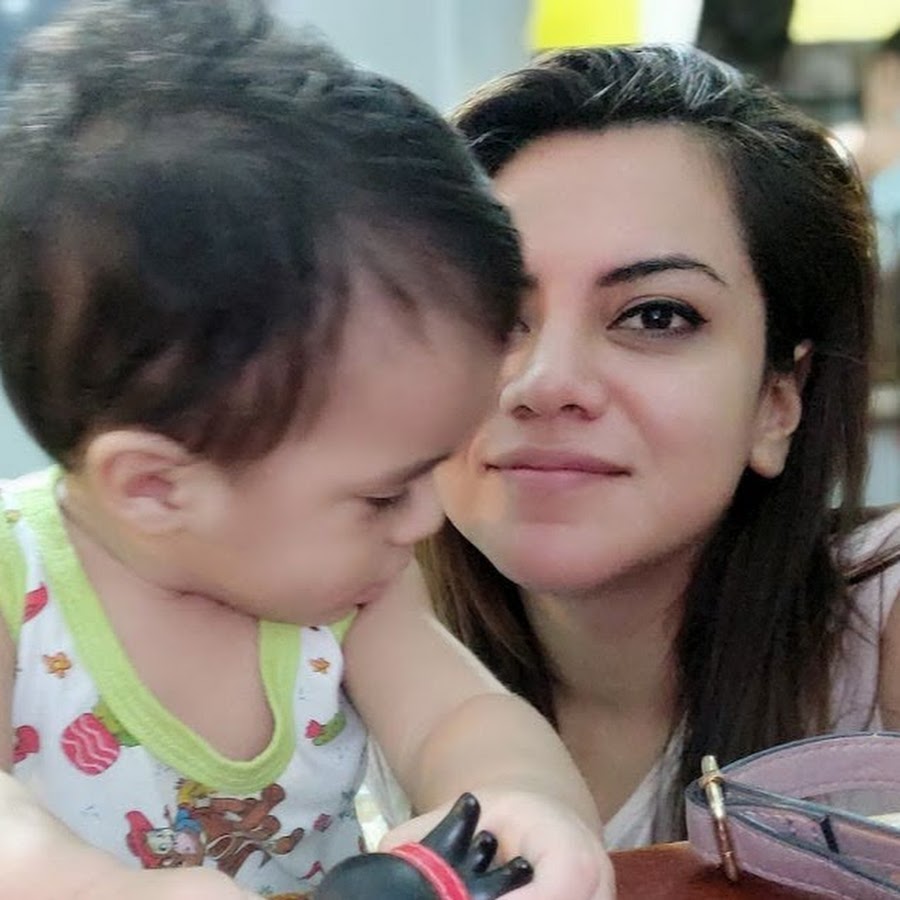 Tannia Zea - YouTube